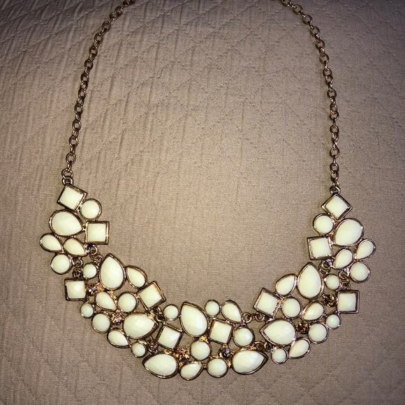 Jewelry | Acrylic Cream Statement Necklace | Poshmark